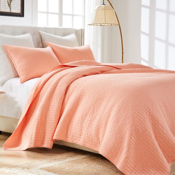 Monterrey Coral Quilt Set 3-Piece Full/Queen – Greenland Home Fashions